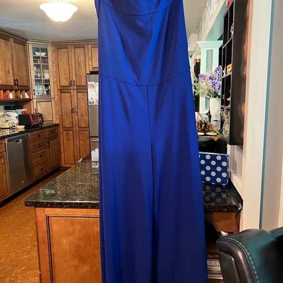 connected apparel | Pants & Jumpsuits | Stunning Jumpsuit | Poshmark